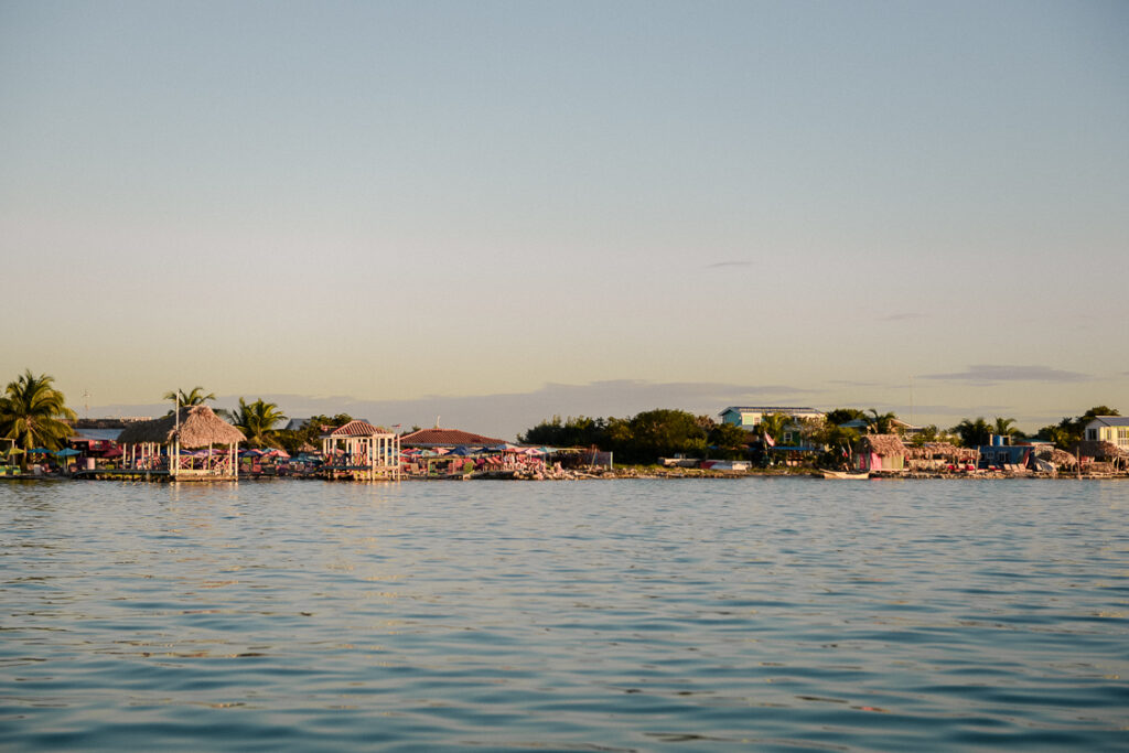 Travelogue: 4 Days in Belize – Storied and Styled